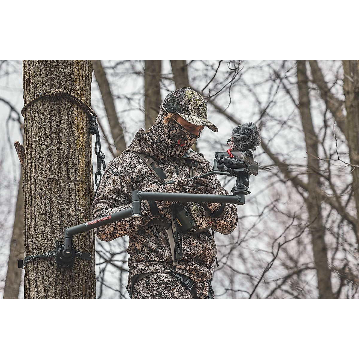Fourth Arrow Stiff Arm Camera Arm Mount for Trees, Lightweight, Aluminum, 360 Tool-Less Leveling, Stable Bracket for Filming Hunts, Wide Range of Motion