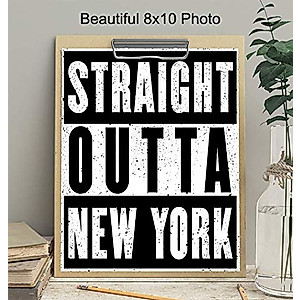 New York Poster - Gift for NY, NYC, Brooklyn Fan - Urban Graffiti Wall Art Decor, Home Decoration for Apartment, Office, Living Room, Bedroom, Bathroom - Contemporary Modern Street Art Picture Print