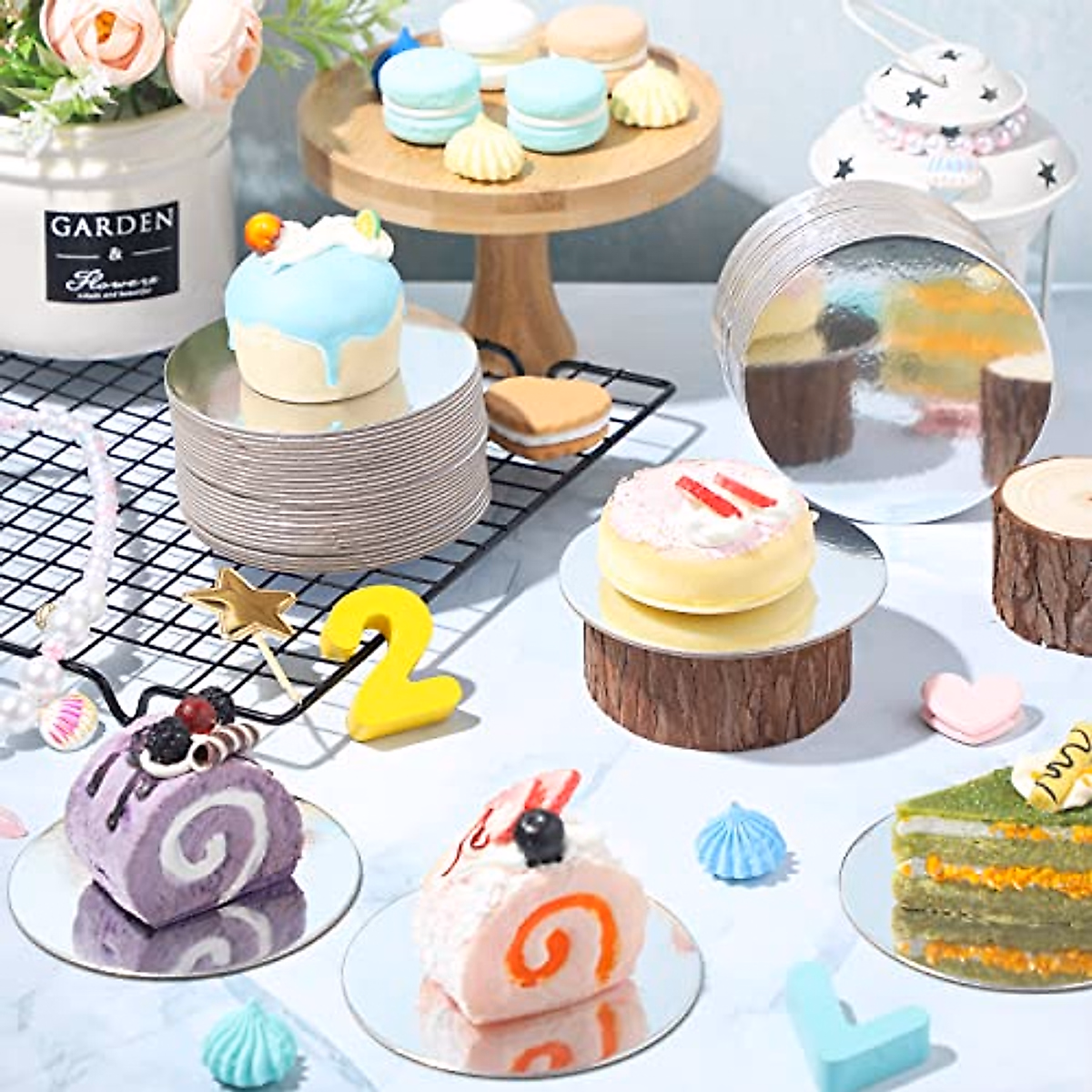 Cake Boards Round 4 Inch Mini Cake Circle Base Boards Disposable Cardboard Cake Plate Round Coated Cakeboard for Kitchen Baking Caking Pizza Dessert Cupcake Tray (Silver,50 Pieces)