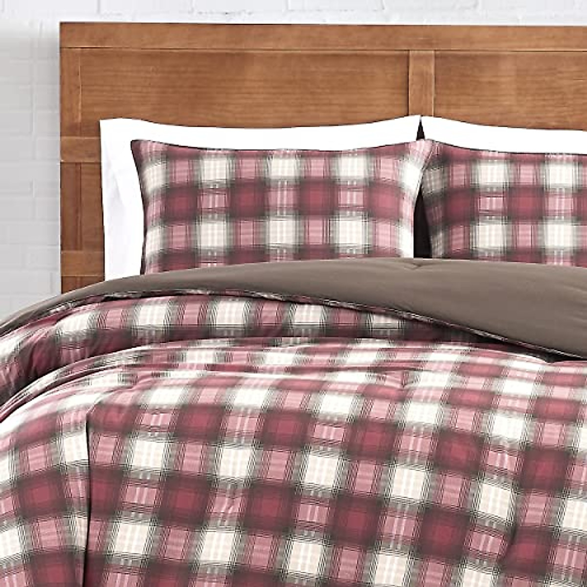 Eddie Bauer - Queen Comforter Set, Reversible Alt Down Bedding with Matching Shams, Home Decor for Colder Months (Navigation Red, Queen)