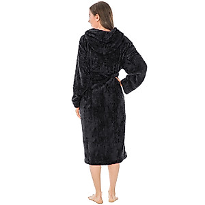 PAVILIA Women Hooded Plush Soft Robe | Fluffy Warm Fleece Sherpa Shaggy Bathrobe (L/XL, Black)