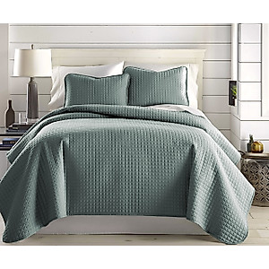 Southshore Fine Living, Inc. Oversized King Quilt Bedding Set, Soft Microfiber, Stain and Pet Hair Resistant Bedding, California/King Size Quilt Coverlet Bedspread Set with 2 Shams, Steel Blue