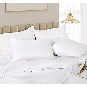 Pillow Cases Standard Size, 100% Egyptian Cotton Pillow Protectors with Zipper, 400 Thread Count Sateen Weave White Pillowcases Standard Size Set of 2, Premium Quality Pillow Covers for Home/Hotel