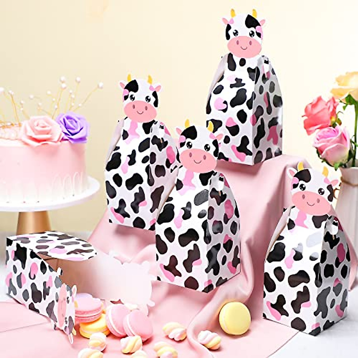 Karenhi 50 PCS Cow Party Favors Treat Boxes Cow Candy Goodies Gift Boxes Cow Print Birthday Box Paper Party Box Gift Wrap Boxes for Baby Shower Birthday Party Decorations Supplies, 9 x 4 x 4 Inches