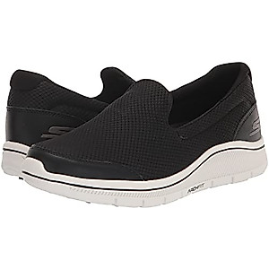 Skechers Women's Arch Walk Relaxed Fit Slip On Golf Shoe Sneaker, Black/White, 8.5