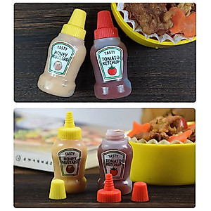 LARATH 4 Pieces Mini Tomato Ketchup Bottle Portable Plastic Squeeze Squirt Condiment Bottles Honey Mustard Sauce Salad Dressing Container for Bento Box, 2 Colors