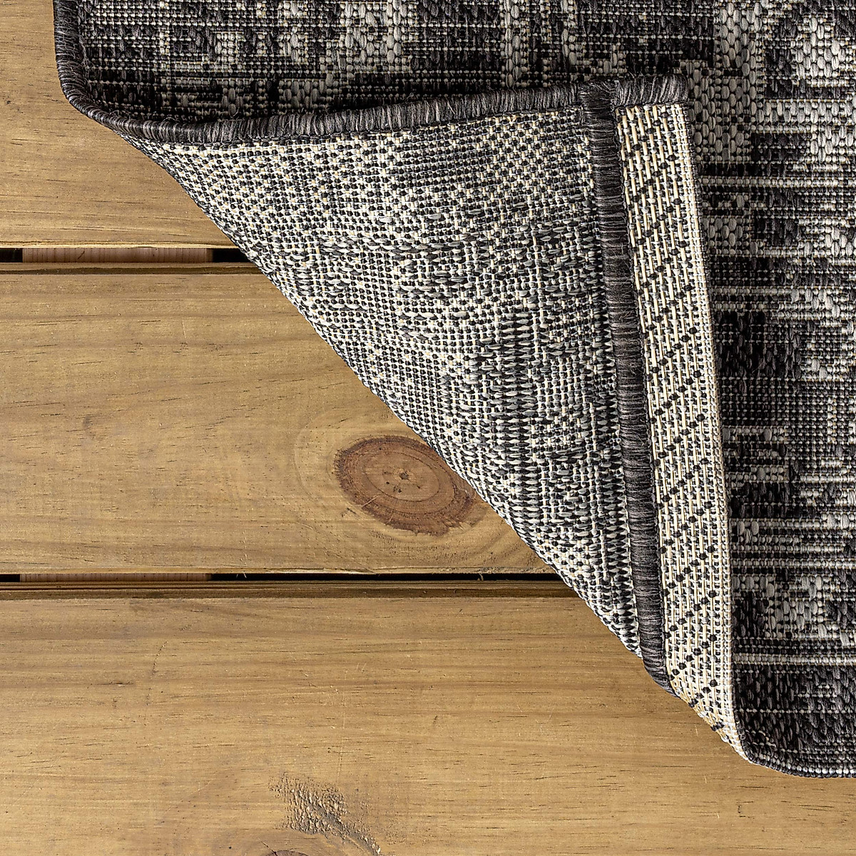 JONATHAN Y SMB104C-3 Malta Bohemian Medallion Textured Weave Indoor Outdoor Area -Rug, Coastal, Traditional, Transitional Easy -Cleaning,Bedroom,Kitchen,Backyard,Patio,Non Shedding, Black/Gray, 3 X 5