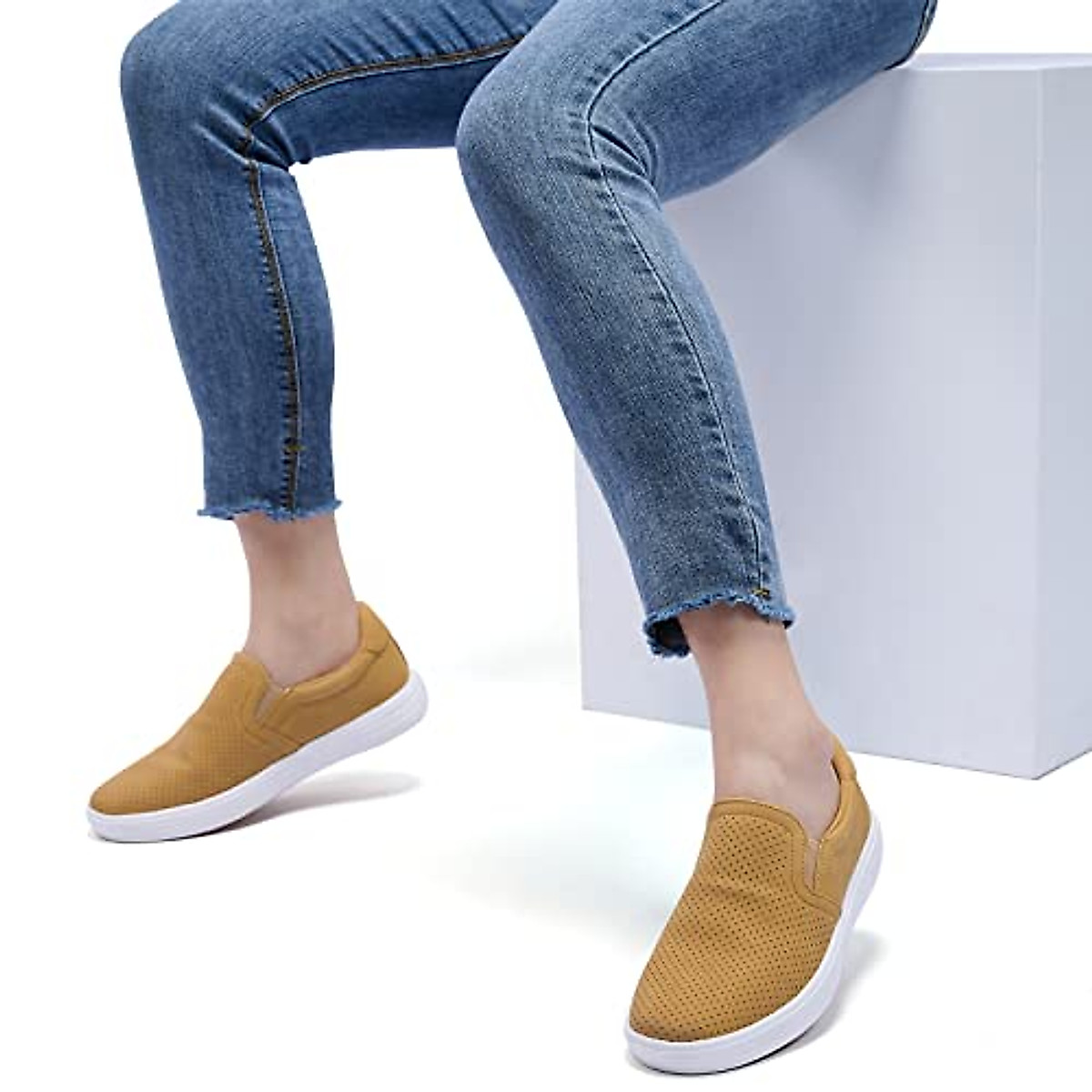 Wryweir Women's Slip-on Loafers Walking Shoes Casual Tennis Work Deck Skate Sneaker, Yellow US 6