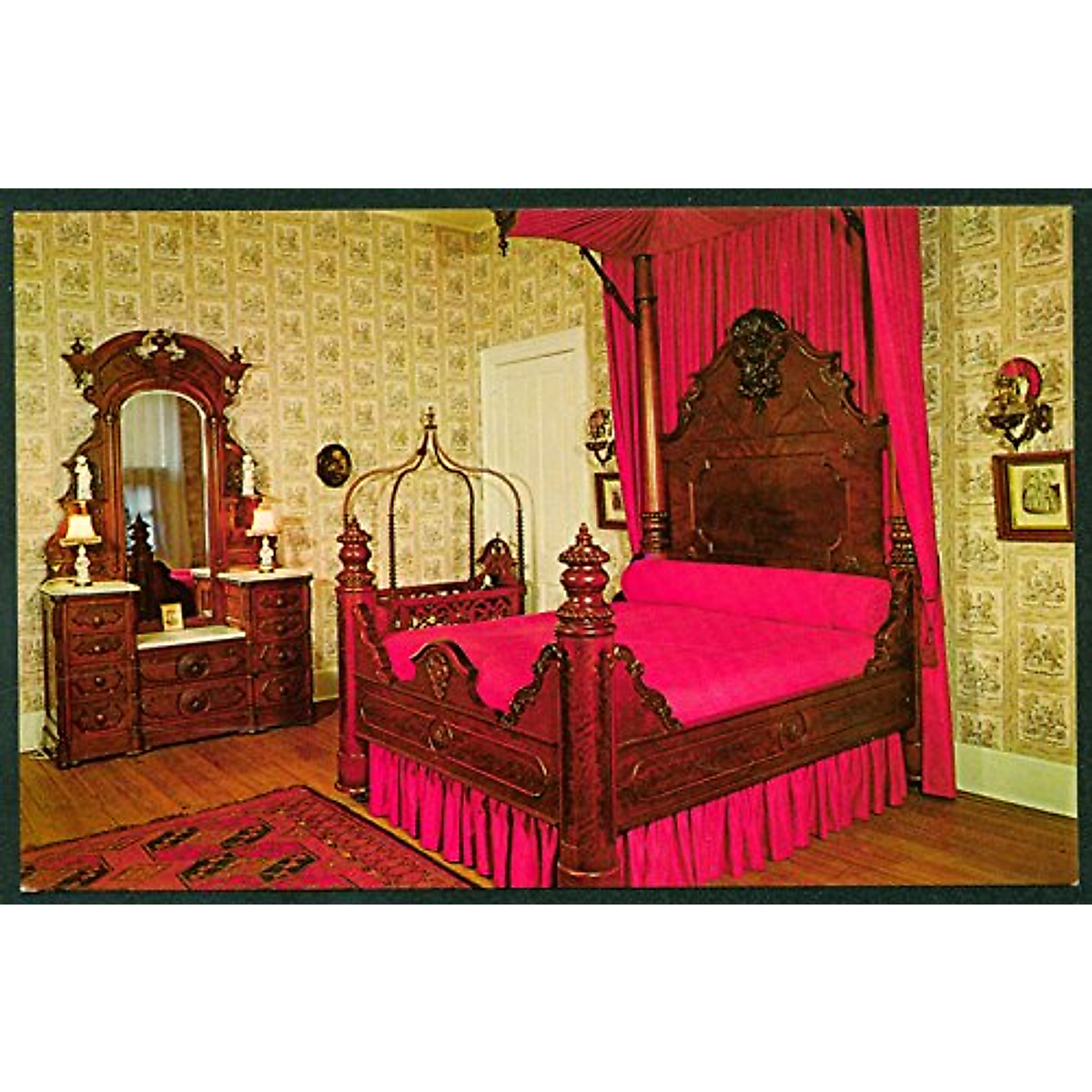 Cole County Homes Victorian Period Bedroom Historical Museum Jefferson City Missouri MO Postcard