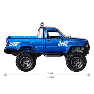 Hot Wheels Car Culture Circuit Legends Vehicles for 3 Kids Years Old & Up, Premium Collection of Car Culture 1:64 Scale Vehicles