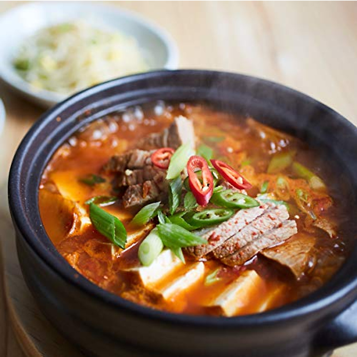 Crazy Korean Cooking Korean Stone Bowl (Dolsot), Sizzling Hot Pot for Bibimbap and Soup - Premium Ceramic (Medium with Lid)