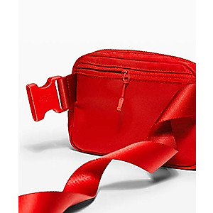 Lululemon Everywhere Belt Bag 1L (Dark Red)