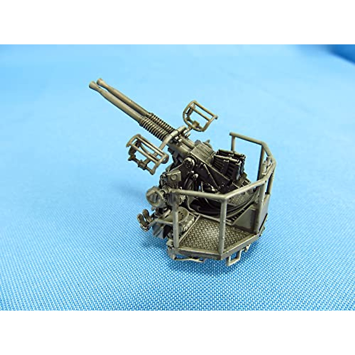 Metallic Details MDR7252-1/72 Twin 40 mm Bofors Guns Scale Model kit