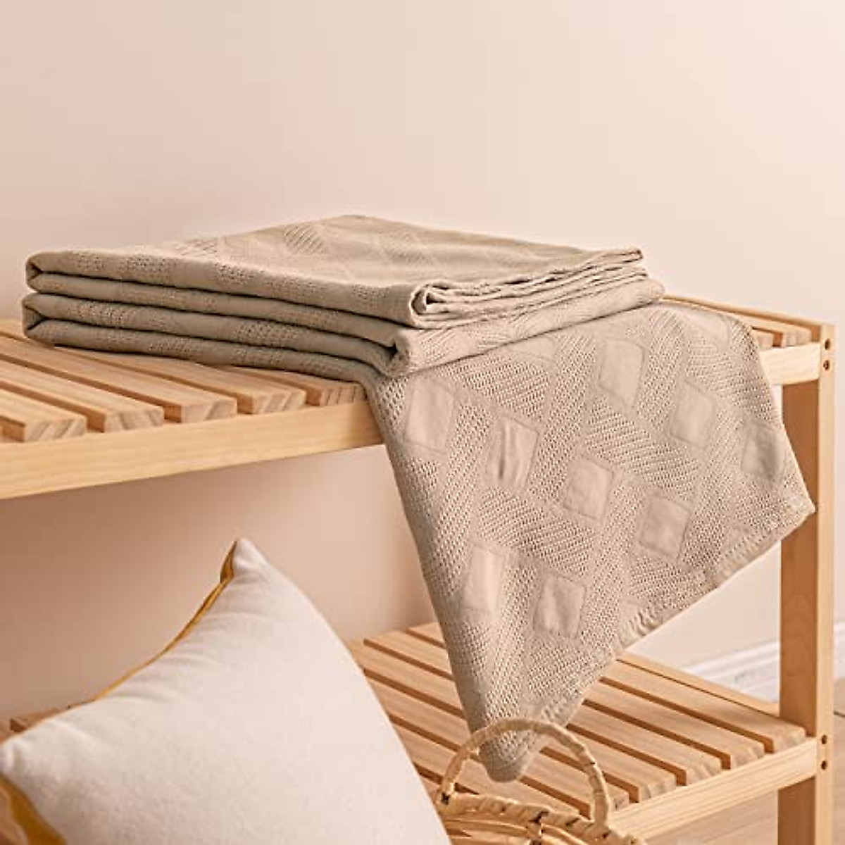 Beoty Lake Cotton Plain Waffle Throw Blanket for Adults and Kids-Soft Breathable 100% Cotton Blanket Modern Minimalism Cozy Cool Blanket for Bed, Couch, Sofa for All Seasons（Beige,Twin 80"x60"）