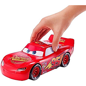 Disney Pixar Cars 3 Movie Moves Lightning McQueen
