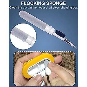 Bluetooth Earbuds Cleaning Pen, Cleaner Kit Compatible for Airpods Wireless Earphones, Cleaning Pen with Soft Brush, Earbud Cleaning Tools for Earphones Charging Ports (White)