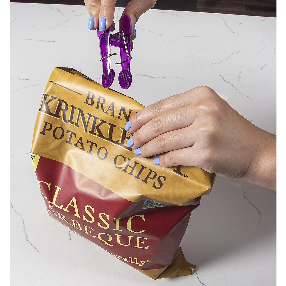 Simply Served Seal N Snack Multipurpose Clips Food Saving Chip Bag Sealers with Magnet Backs, 16 Pack, Colors may vary