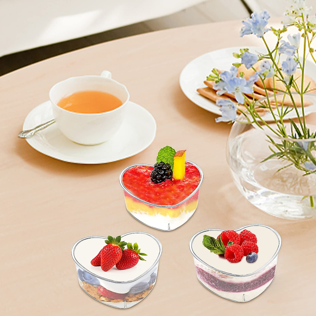Foraineam 100 Pack 3.5 oz Clear Plastic Dessert Cups with Spoons, Valentine's Day Mini Appetizer Serving Plates Disposable Bowls for Desserts, Appetizers, Puddings, Mousse, Fruit Parfait and More