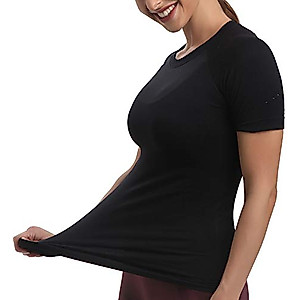 RUNNING GIRL Seamless Workout Shirts for Women Dry-Fit Short Sleeve T-Shirts Crew Neck Stretch Yoga Tops Athletic Shirts (TX2443Black, M)