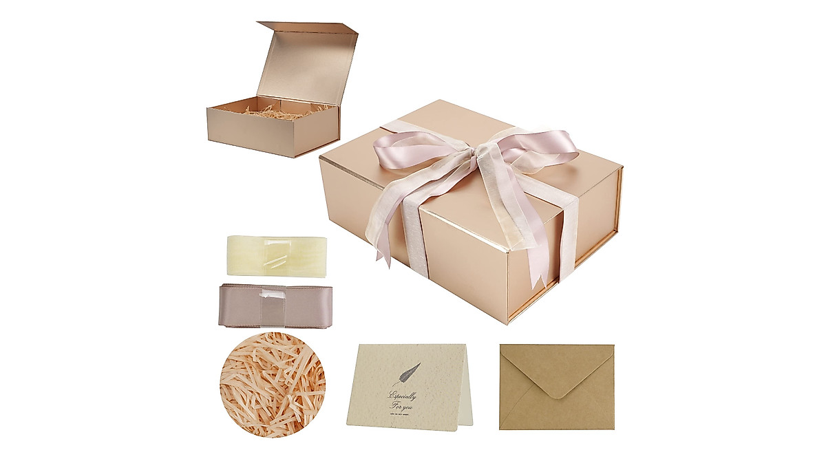 Luxury Rose Gold Gift Box with Magnetic Closure | Bridesmaid Proposal