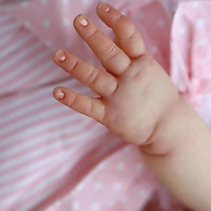 iCradle 24Inch Reborn Baby Dolls Silicone Toddler Dolls Realistic Newborn Babies Toys Weighted Soft Body Lifelike Doll Toys Set for Kids Birthday Age3+