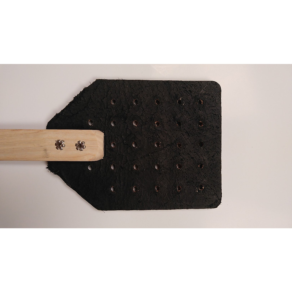 Heavy Duty Leather Fly Swatters Indoor/Outdoor – Pest Control Heavy Duty Fly swatters Made in USA by Amish Leather Craftsman Kills Bugs and Insects… (BLK)