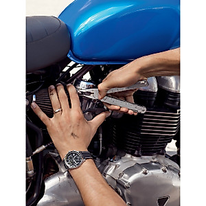 Victorinox Swiss Tool Swiss Army Knife, 24 Function Swiss Made Multi-Tool with Needle-Nose Pliers, Wire Cutters and Large Blade - Silver