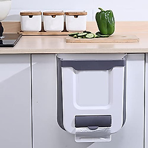Hanging Folding Trash Can, BESUNTEK 2 Pcs Wall Mounted Kitchen 10L Gallon Plastic Folding Small Garbage Can with 5 Volume Garbage Bag for Cabinet Car Bedroom Bathroom Cupboard Office Camping