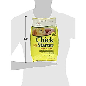 Manna Pro birds Chick Starter | Medicated Chick Feed Formulated with Amprolium | Prevents Coccidiosis | Feed Crumbles | 5 Pounds