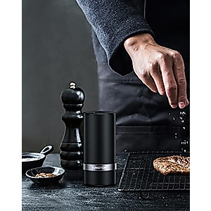 KINGTOP Electric Grinder, Portable Automatic Electric Herb Grinder, Metal Rechargeable Electric Spice Grinder (Black)