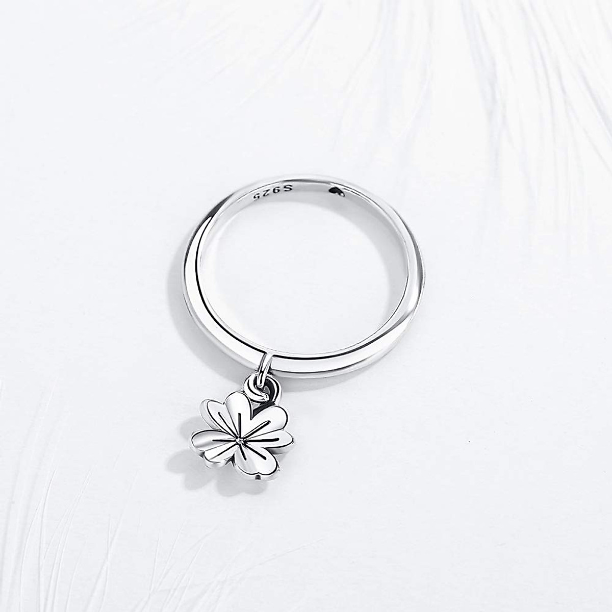 Shakespecial Four Leaf Clover Ring Sterling Silver 925 Lucky Love Band for Women Girls US Size 6 7 8(6)