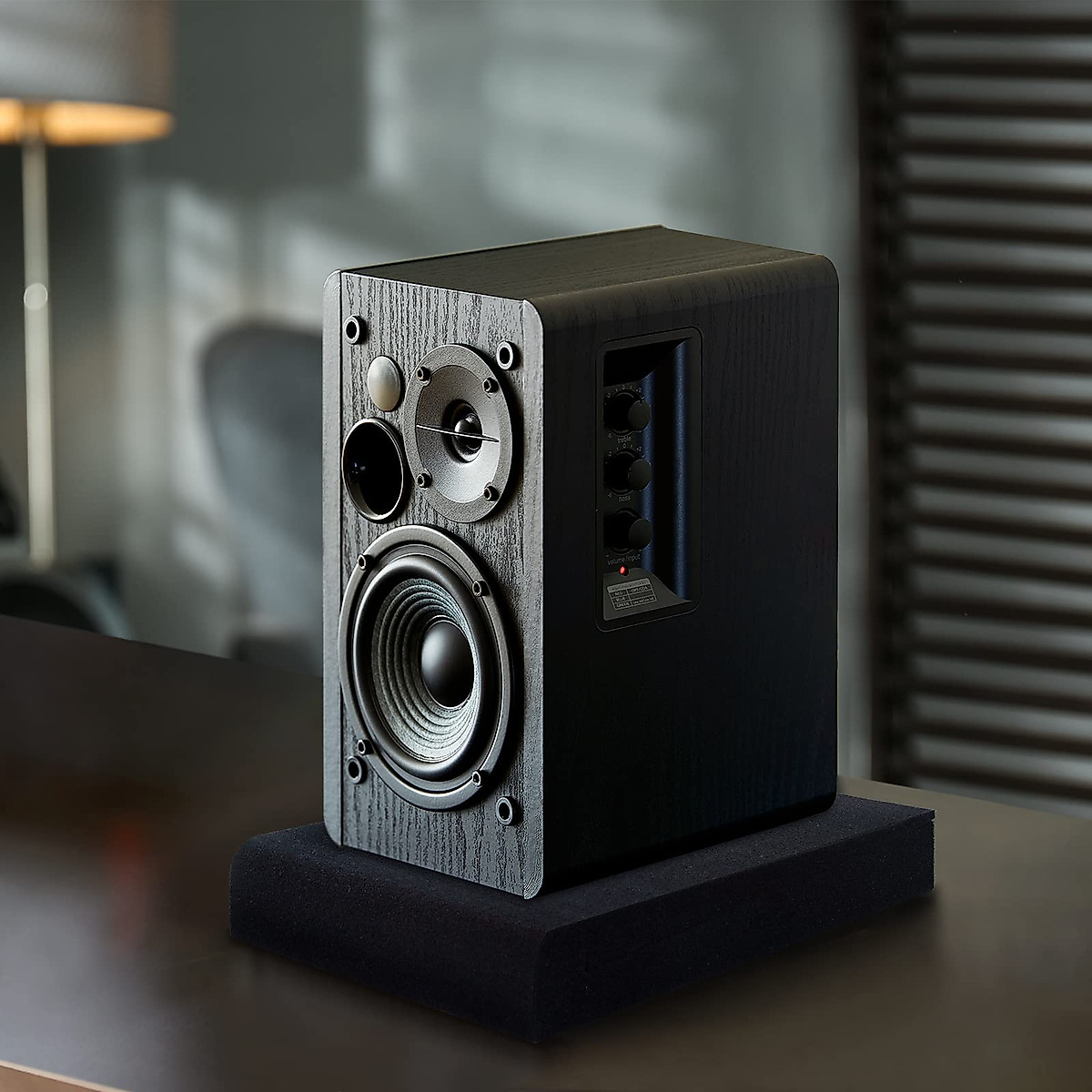 Studio Monitor Isolation Pads, Suitable for 5" inch Speakers, High-Density Acoustic Foam for Significant Sound Improvement, Prevent Vibrations and Fits most Stands - 2 Pads