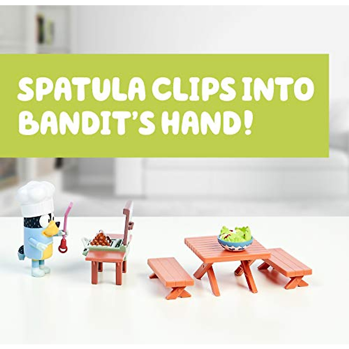 Bluey Dad Backyard BBQ - Bandit 2.5" Figure with Backyard Playset, Multicolor, 13030