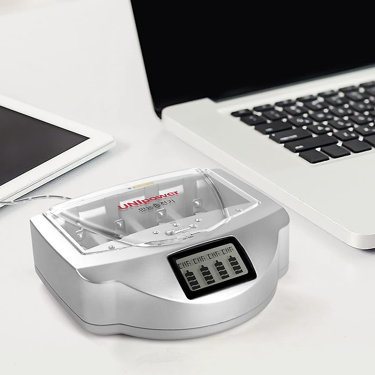 Nothers Alkaline Battery Charger,Universal Smart Battery Charger Compatible for AA, AAA, C, D, 9V Ni-MH Ni-CD Rechargeable Batteries and Alkaline Batteries,Charger with FCC & UL Certified, white