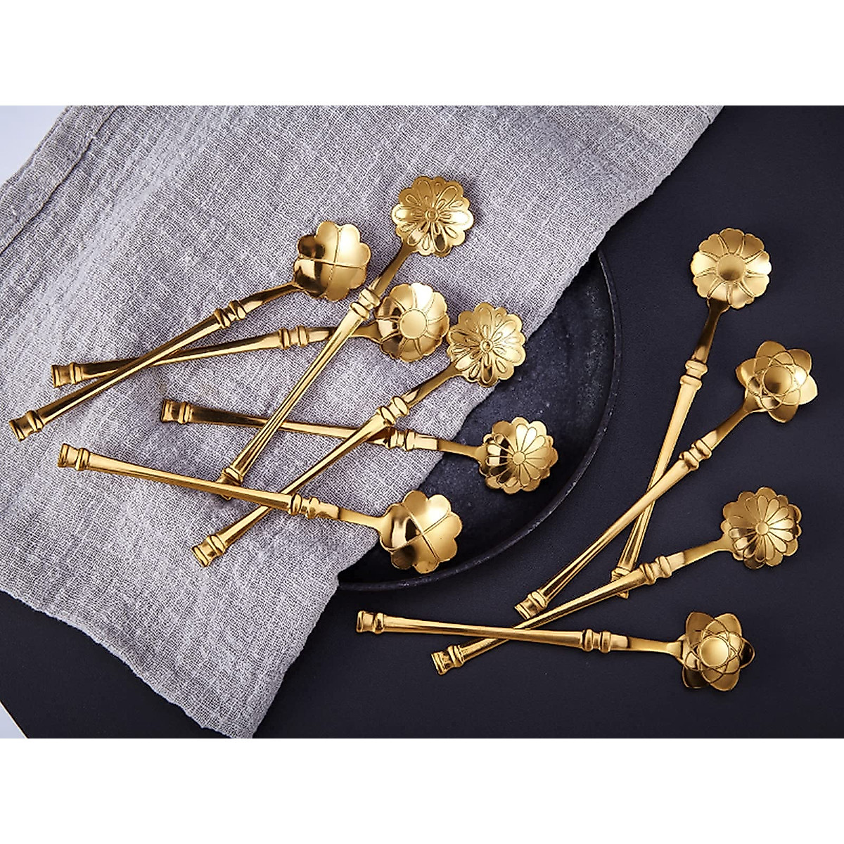 10 Pcs Flower Spoon Coffee Teaspoon Set, Stainless Steel Tableware Creative Dessert Spoons Sugar Spoon Coffee Spoon Teaspoon Ice-Cream Spoon Mixing Spoon Stir Bar Spoon Ice Tea Spoon (Gold)