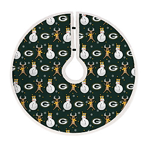 Pegasus Home Fashions Green Bay Packers Reindeer Tree Skirt