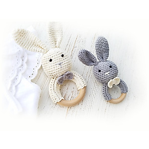 Natural Wooden Baby Toys Cotton Crochet Bunny Teething Ring Teether Rattle Set of 2 Newborn Unisex Baby (Grey Mama White Baby)