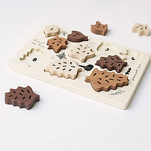 Wee Gallery Wooden Tray Puzzle Count to Ten Leaves - Montessori Toys for Early Learning & Fine Motor Skill Development - Sustainable Educational Toys for Kids - (10x7 Inches)