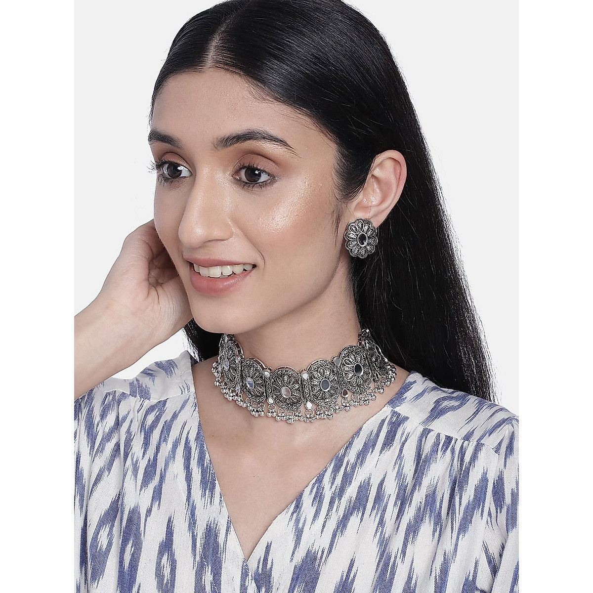 I Jewels Antique Silver Oxidized Ethnic Indian Traditional Bollywood Afghani Choker Necklace Jewellery Set for Women (MC069)