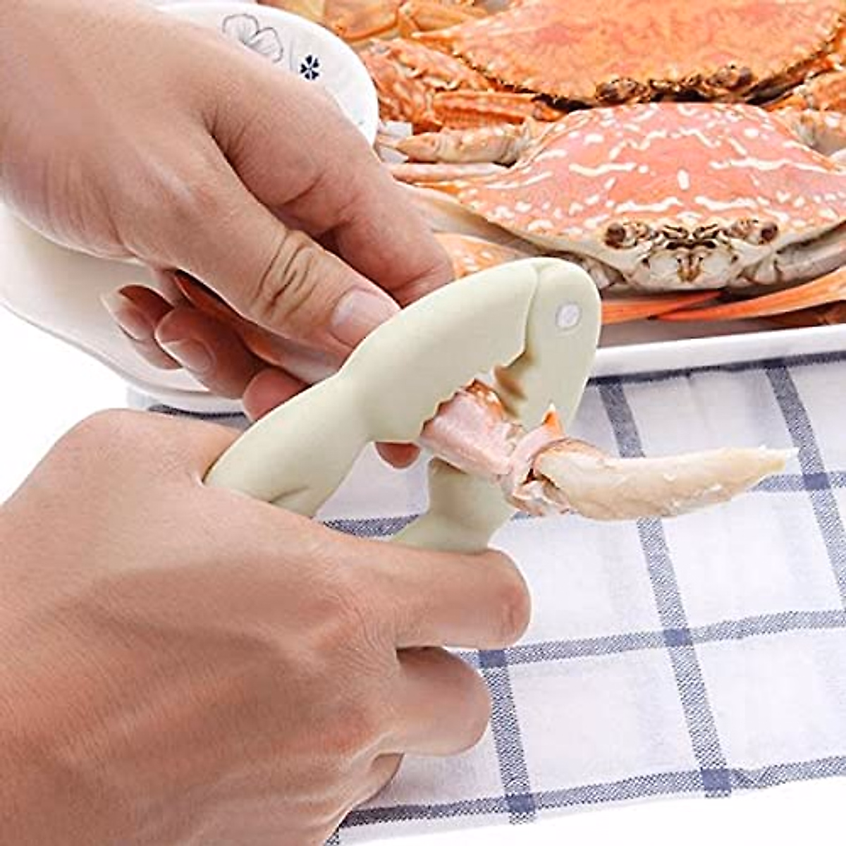 Crab Cracker, Sea Food Tool, Nut Crab Lobster, Crackers Opener Tool Gadget (1 pc) (Pink)