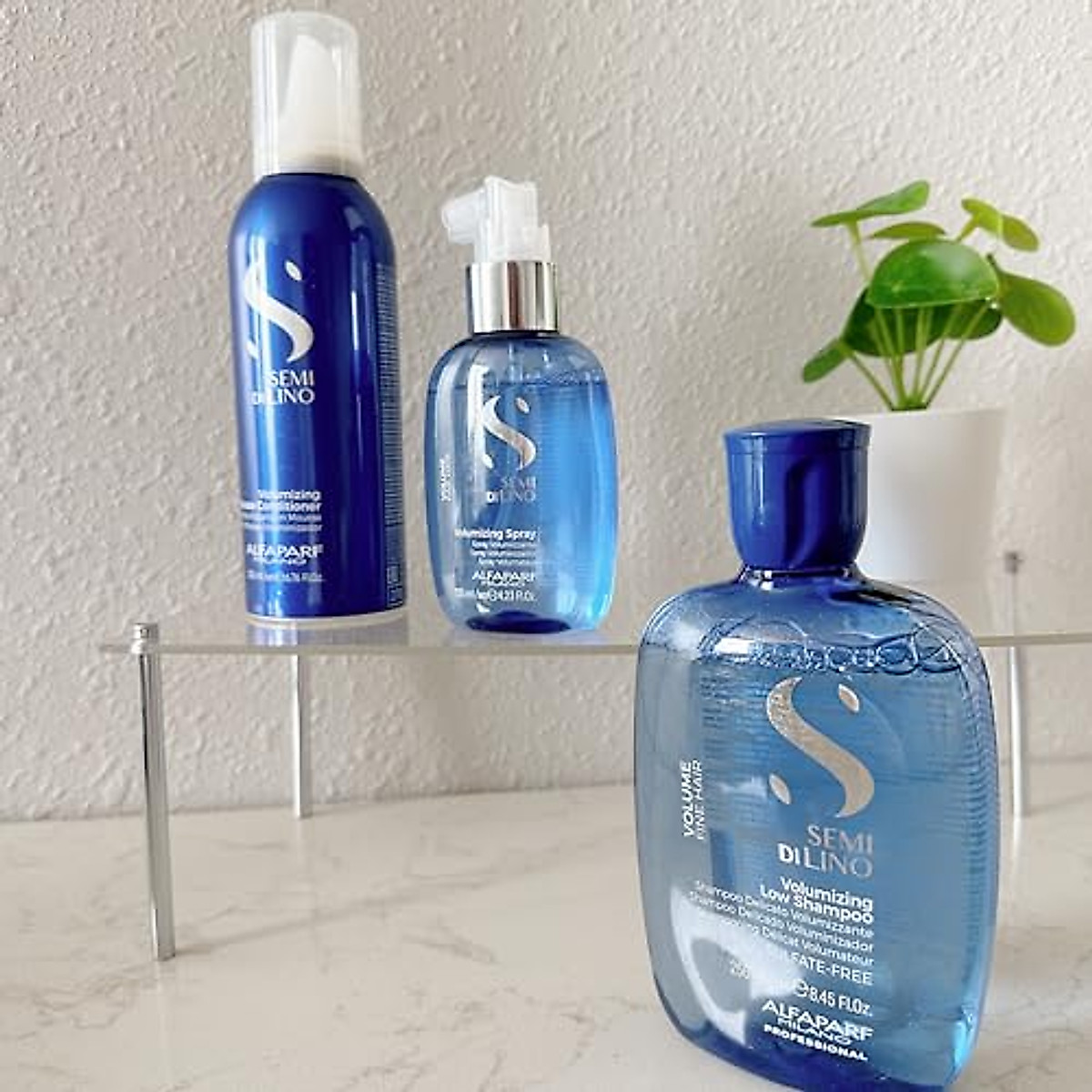 Alfaparf Milano Semi Di Lino Volume Shampoo For Fine Hair – Anti Frizz, Hair Thickening Shampoo to Add Volume & Body - Sulfate Free and Professional Salon Quality - Frizz Control Products (8.45 oz)