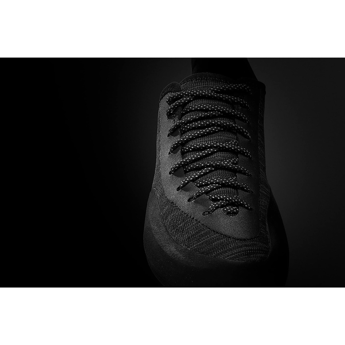 BLACK DIAMOND Equipment Momentum Lace Climbing Shoes - Men's - Black-Anthracite - 7