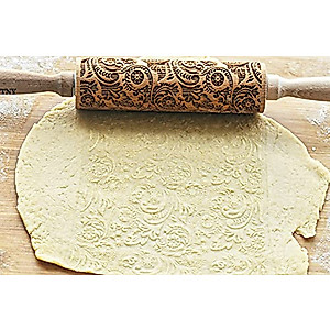 Embossed Rolling Pins for Baking, Small Wooden Roller Pin with Textured Pattern, Best Gift for Wedding, Holiday, Mother, Friends (Flower)