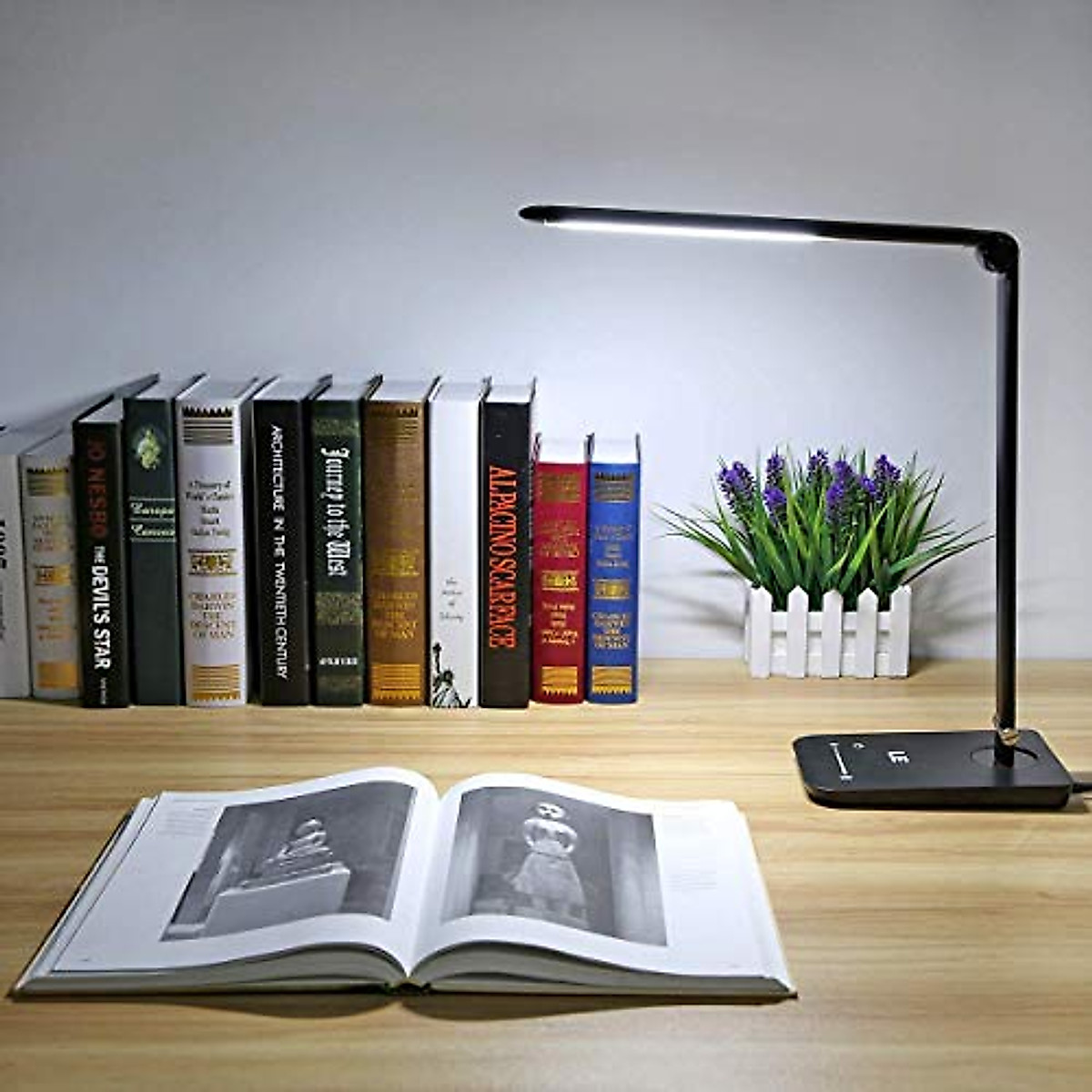 LE Dimmable LED Desk Lamp, 7-Level Brightness Adjustable, Soft Touch Dimmer, Daylight White, Eye Care Natural Light, High Intensity Office Task Lamp for Reading, Study, Computer Work and More (Black)