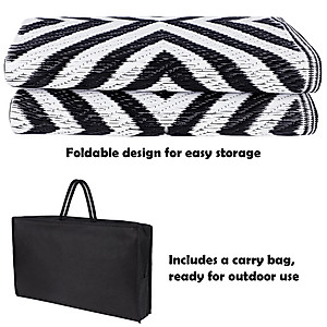 Ridota Reversible Mats for Outdoor Patio, Plastic Straw Modern Area Rug, Floor Mat for RV, Backyard, Deck, Picnic, Beach, Trailer, Camping (Diamond Black & White, 4' x 6')