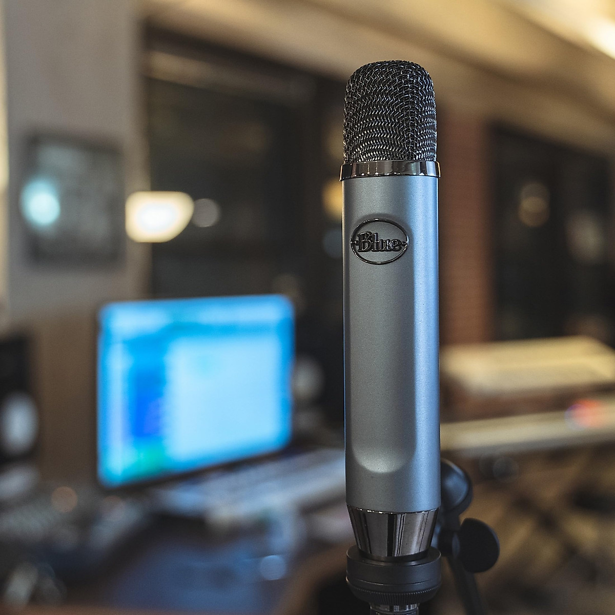 Logitech for Creators Blue Ember XLR Condensor Microphone for Studio, Recording, Podcast, Streaming Mic