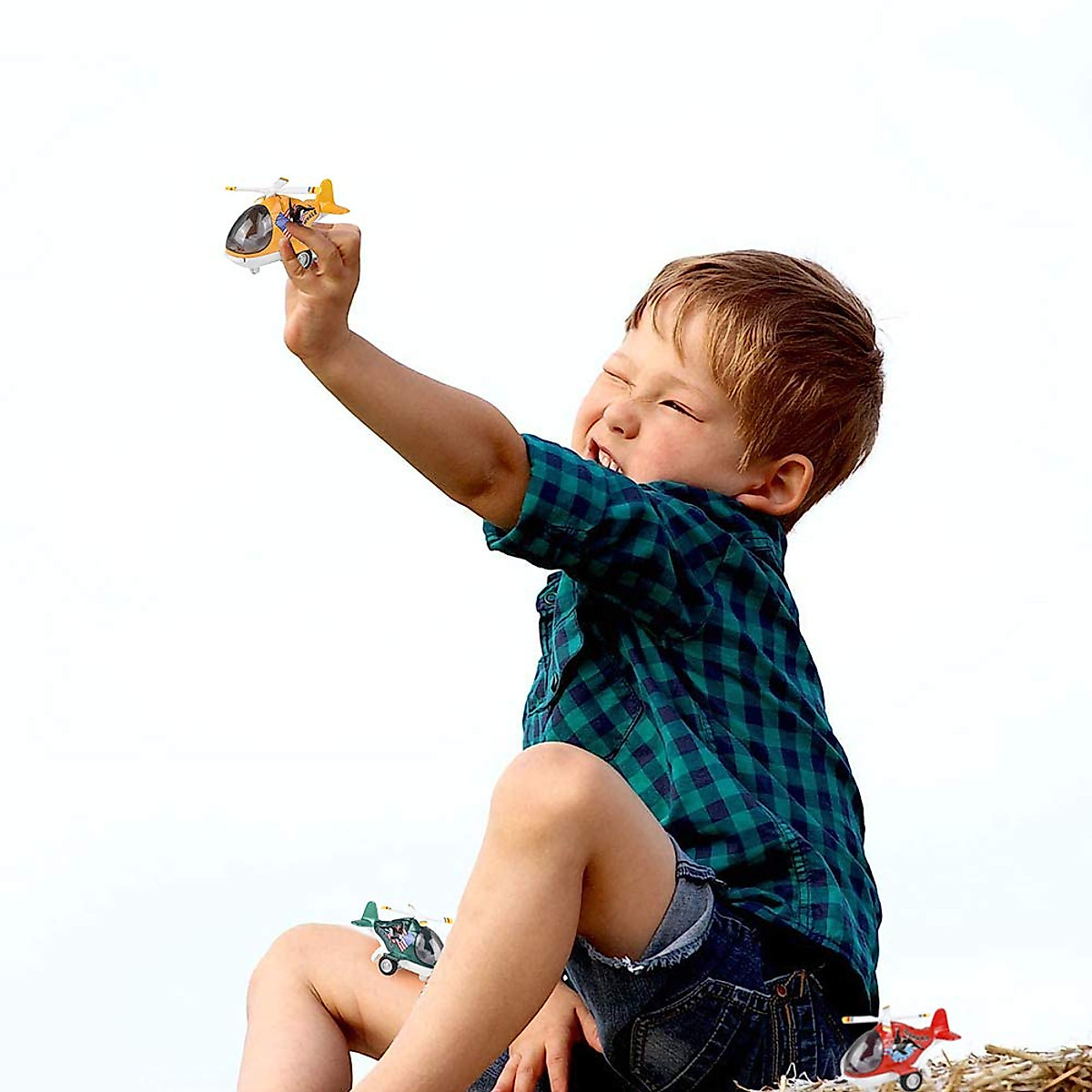 ArtCreativity Diecast Air Whale Helicopters with Pullback Mechanism, Set of 3, Diecast Toy Choppers with Spinning Propellers, Birthday Party Favors, Goodie Bag Fillers for Kids