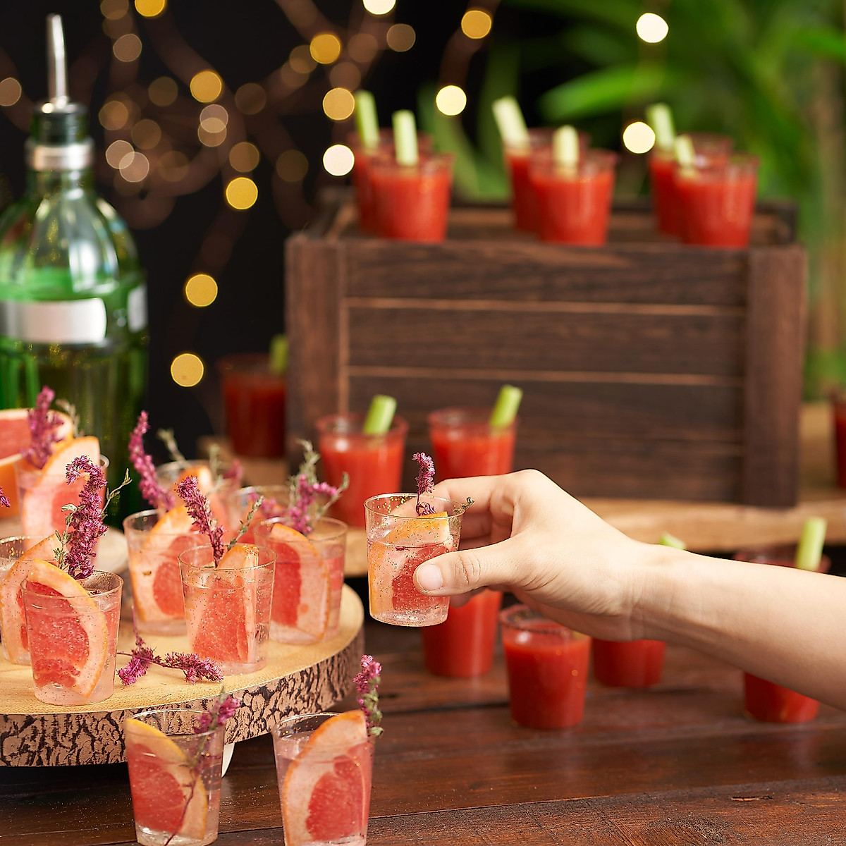 MATANA 100 Pack Clear Plastic Shot Glasses Gold Glitter 2 Oz - Sturdy & Reusable - Jello & Tequila Shots, Sample Tasting Cups - Birthdays, Weddings, Christmas, BBQ, Parties