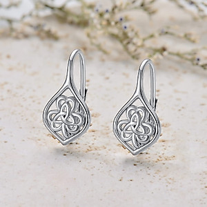 VONALA Clover Earrings 925 Sterling Silver Celtic Shamrock Charm Leverback Earrings Irish Lucky Jewelry St Patricks Day Gifts for Women