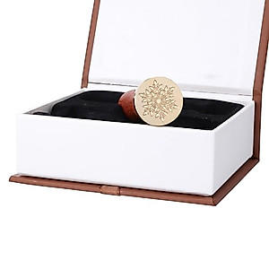 Yoption Christmas Wax Seal Stamp Gift Box Kit, 6pcs Merry Christmas Sealing Wax Stamp Heads with 1 Wooden Hilt Set, Wax Stamp Kit for Party Invitation Card Gift Decoration (Merry Christmas Series)